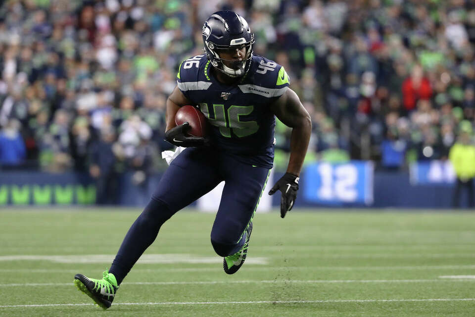 Former Longhorns QB now coaching at Texas high school