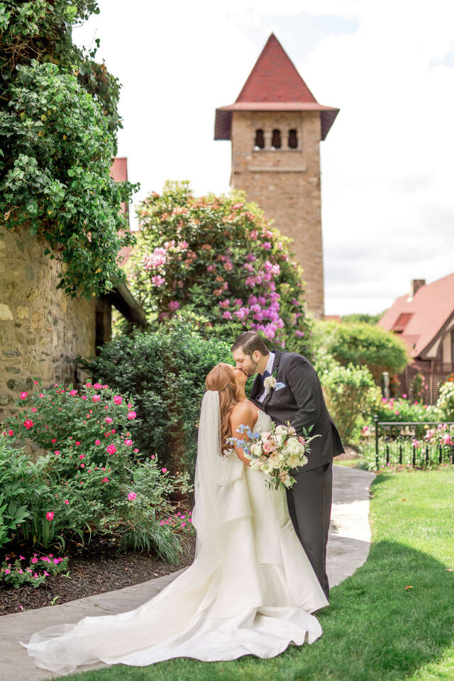 Connecticut wedding venue spotlight: Saint Clements Castle in Portland
