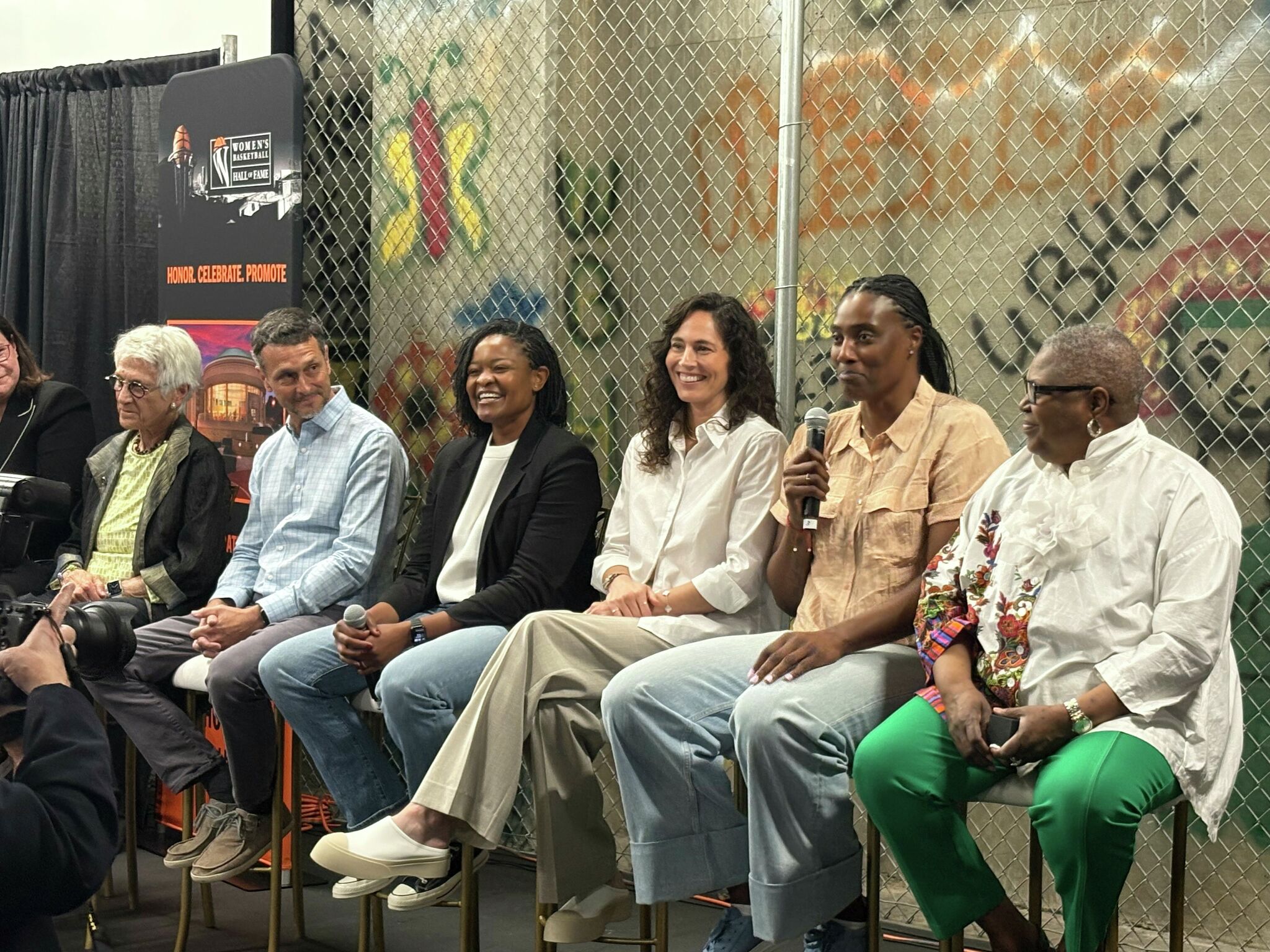 Brookfield Social sports eatery to open at former Panera Bread