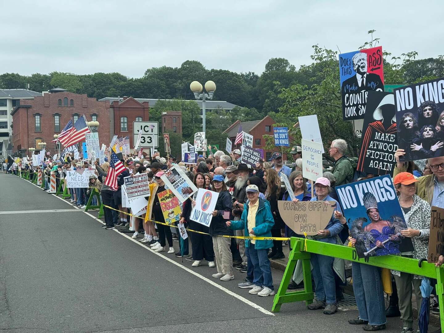 Thousands gathered for Connecticut 'No Kings' protests