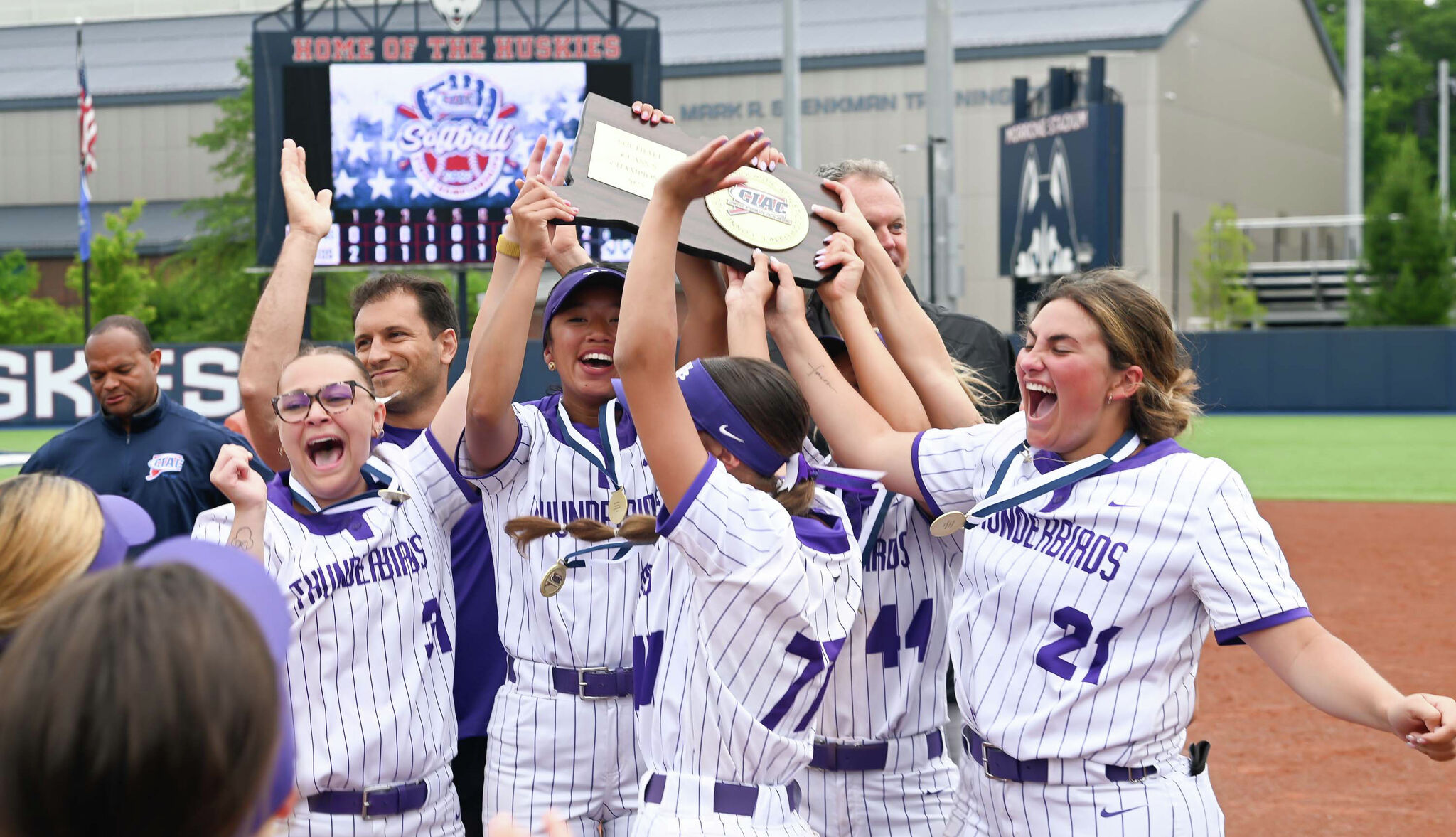 North Branford softball beats St. Paul for CIAC Class S softball title