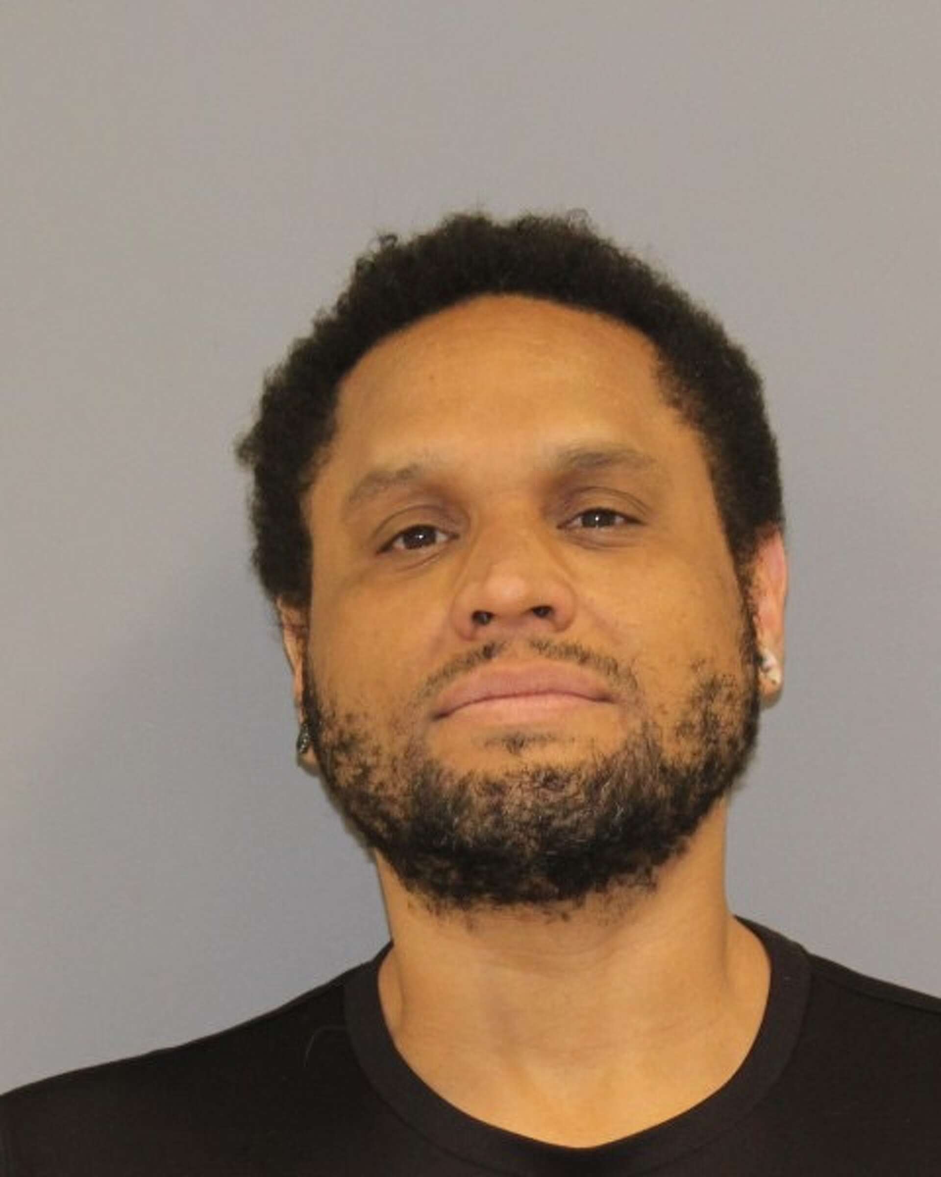 Ex-West Hartford teacher faces more charges of inappropriate touching