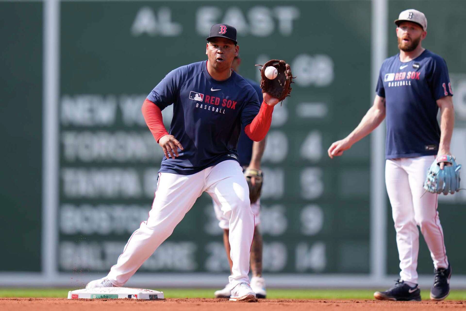 Why Devers deal is Giants’ best June trade since MLB moved deadline