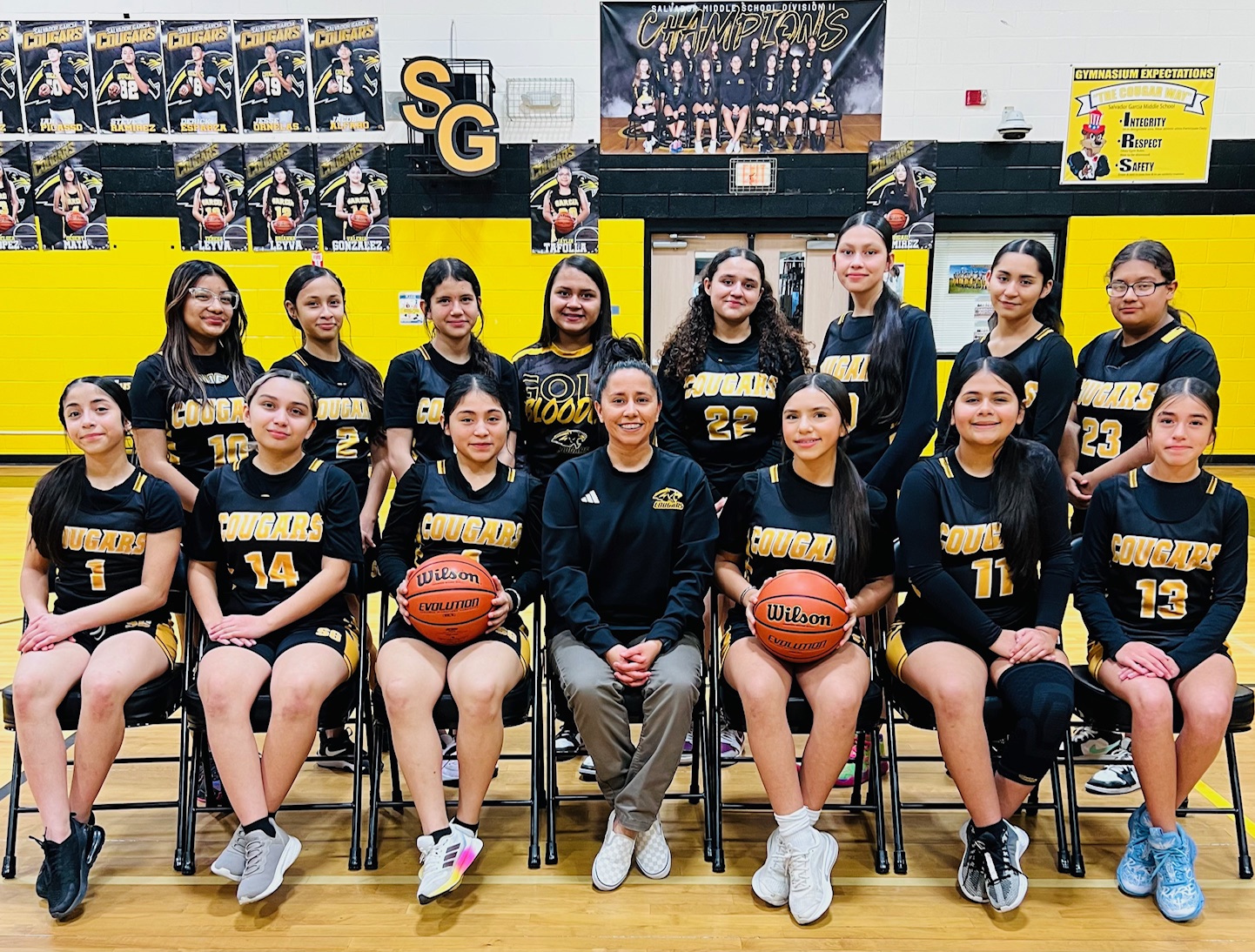 Salvador Garcia Middle School wins first volleyball, basketball titles