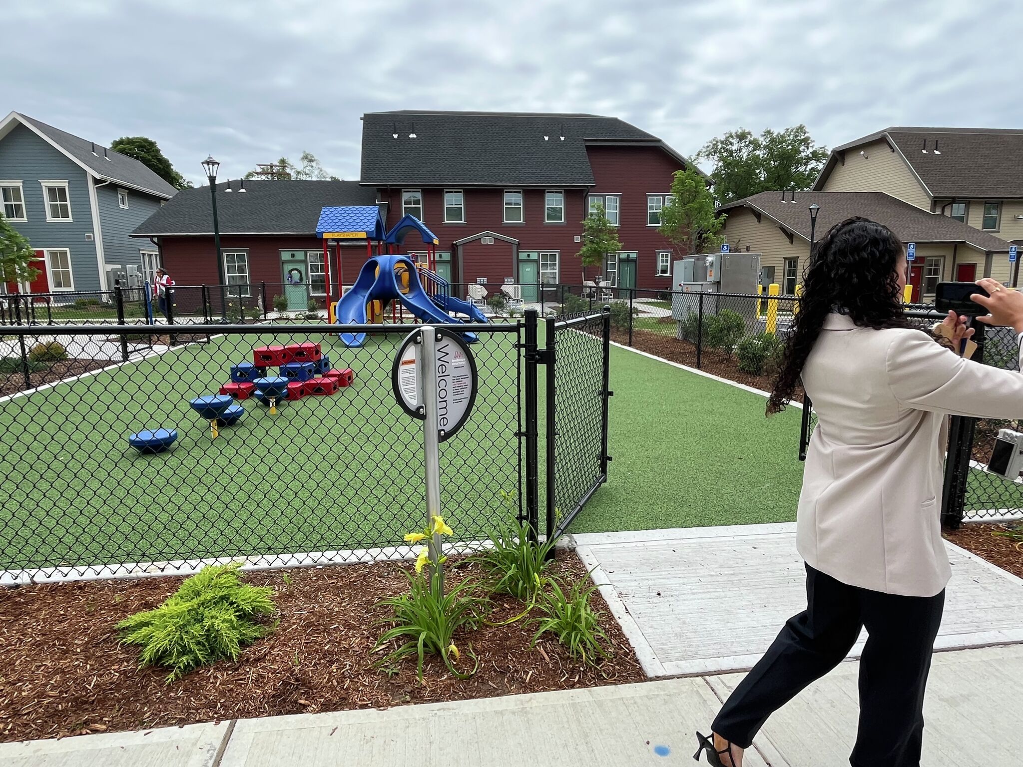 New Haven affordable housing complex re-knits city sections