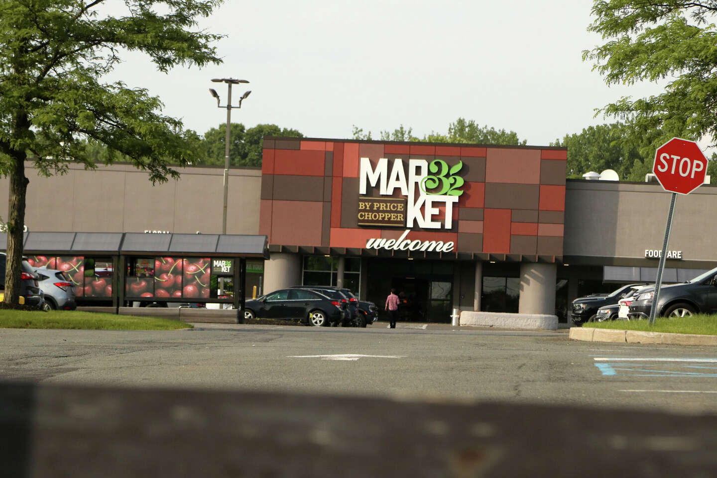 Price Chopper celebrates 10 years with the Market 32 name, new stores