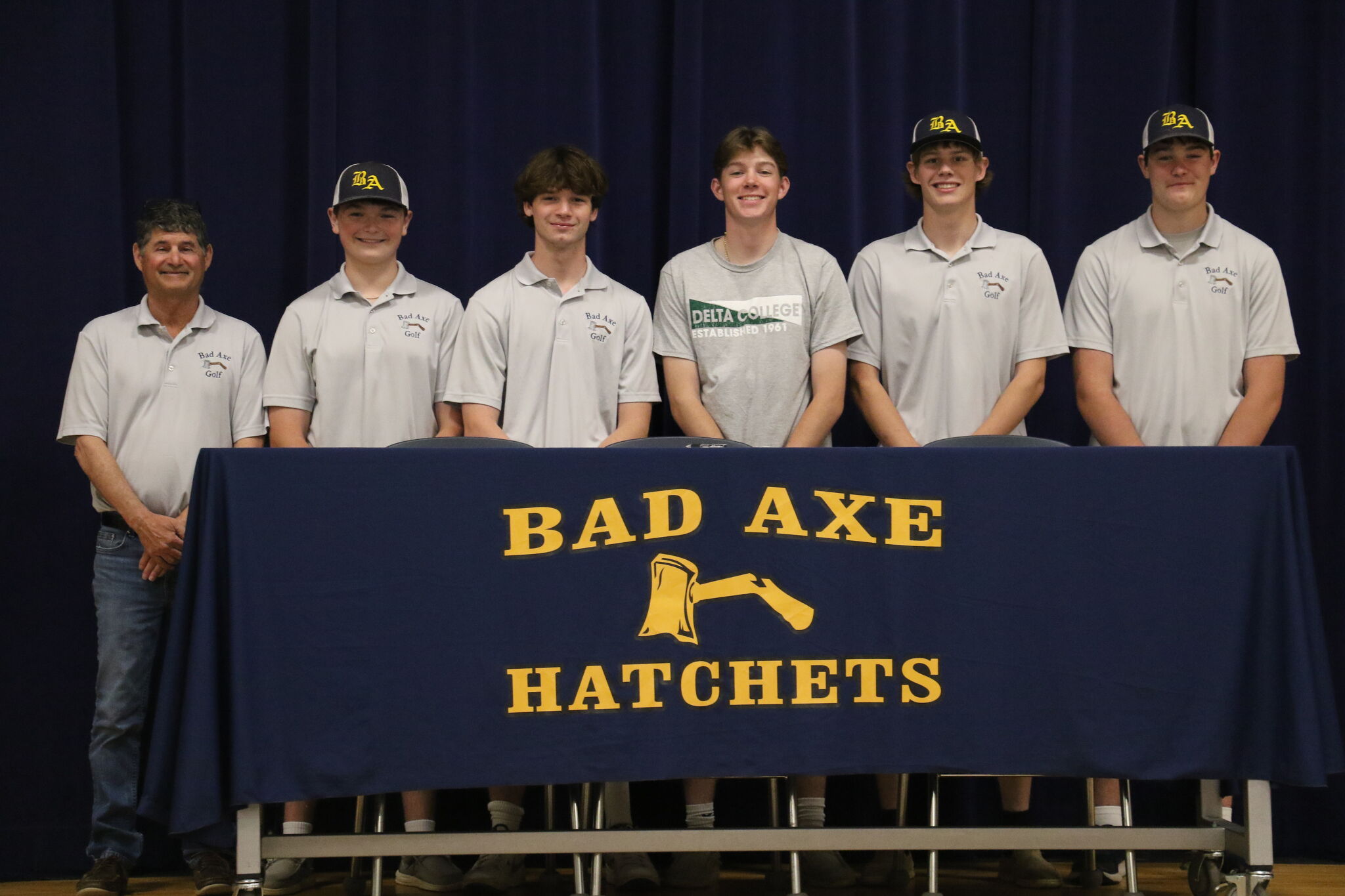 Bad Axe's Seltz signs with Delta College to play golf