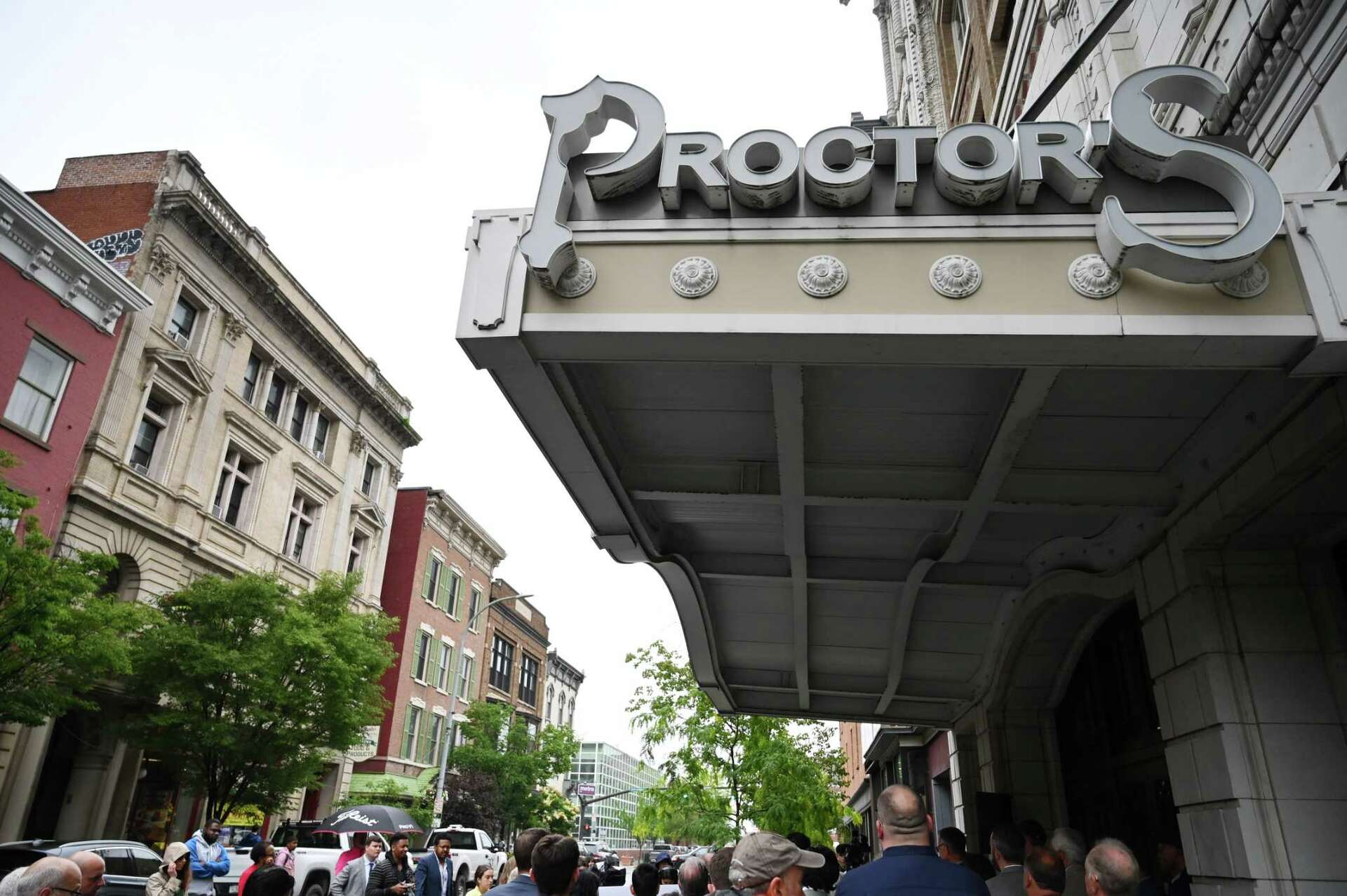 Troy City Hall to move into Proctor's