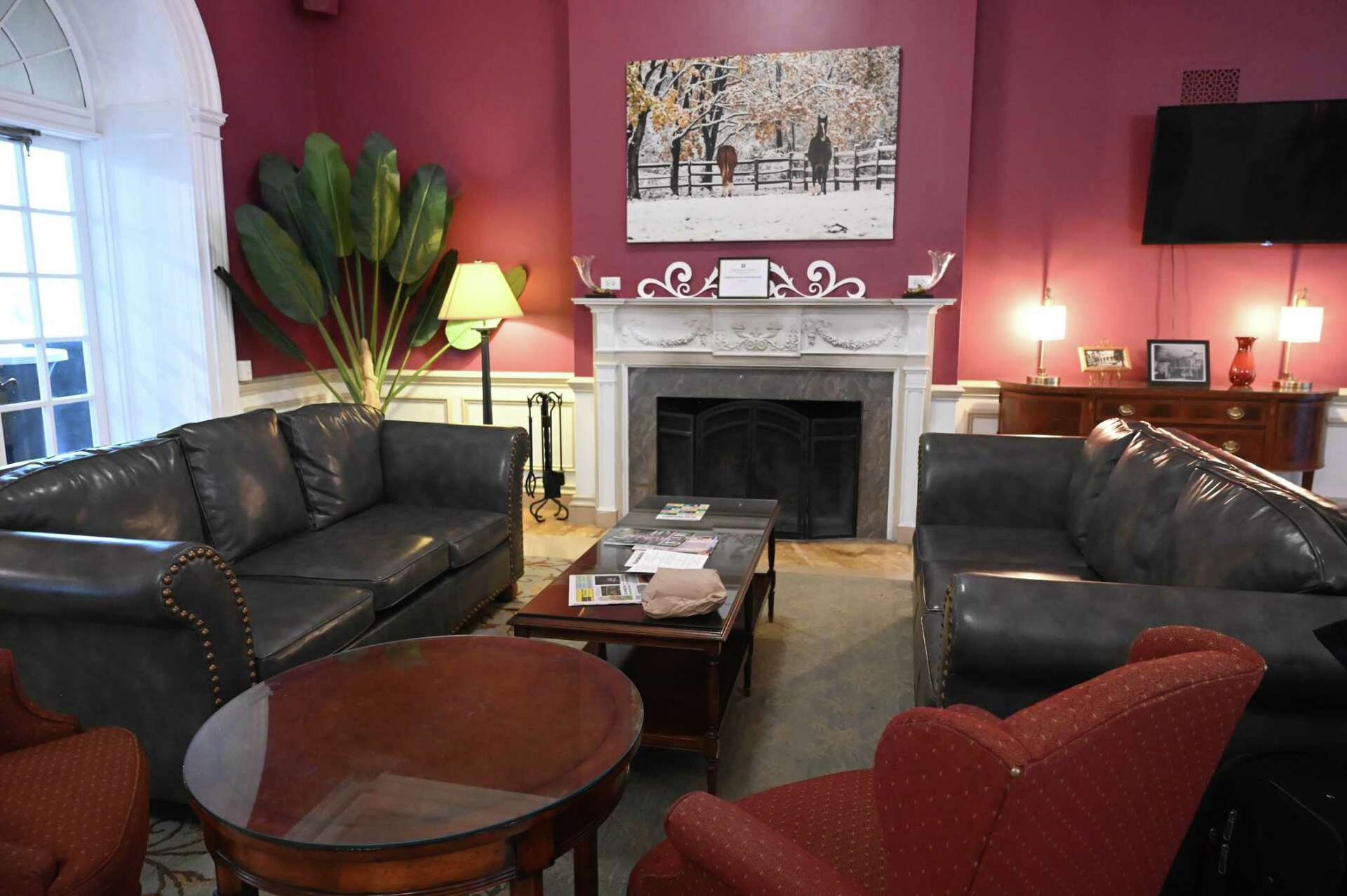 Gideon Putnam hotel in Saratoga Springs marks 90 years with renovation