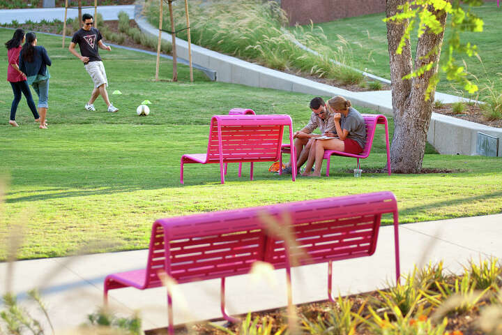 The 'proud' story behind those pink benches at the LA protests