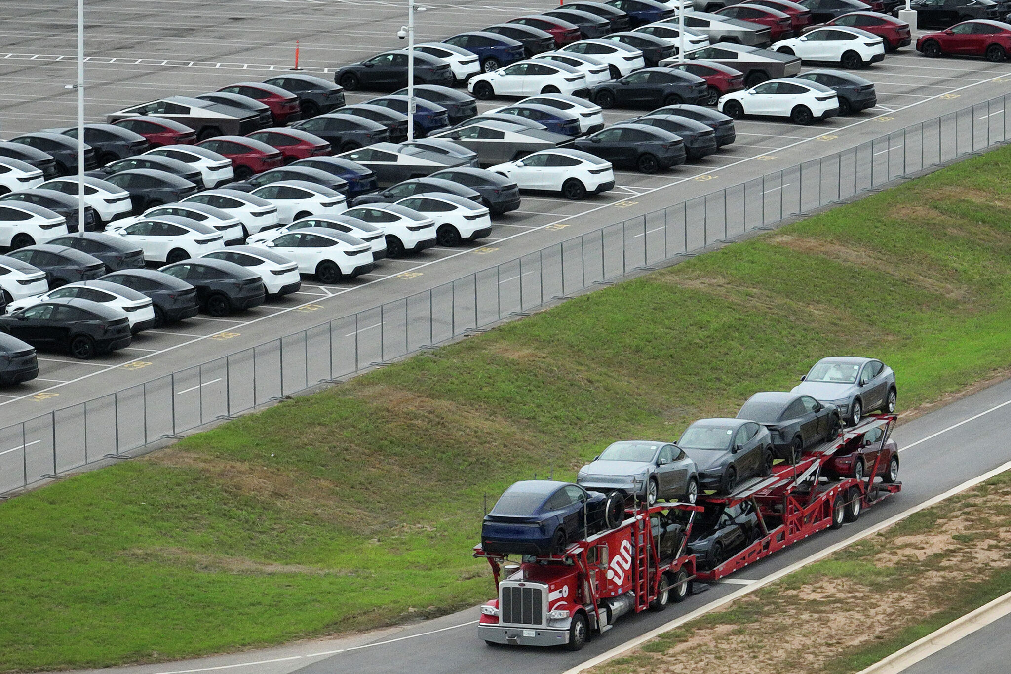 Tesla ends contract with MPW ; 82 Austin employees laid off