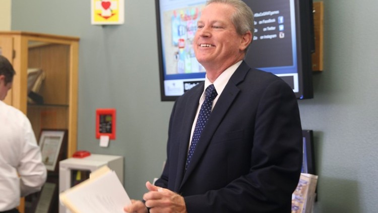 Bastrop school district Superintendent Edwards to retire