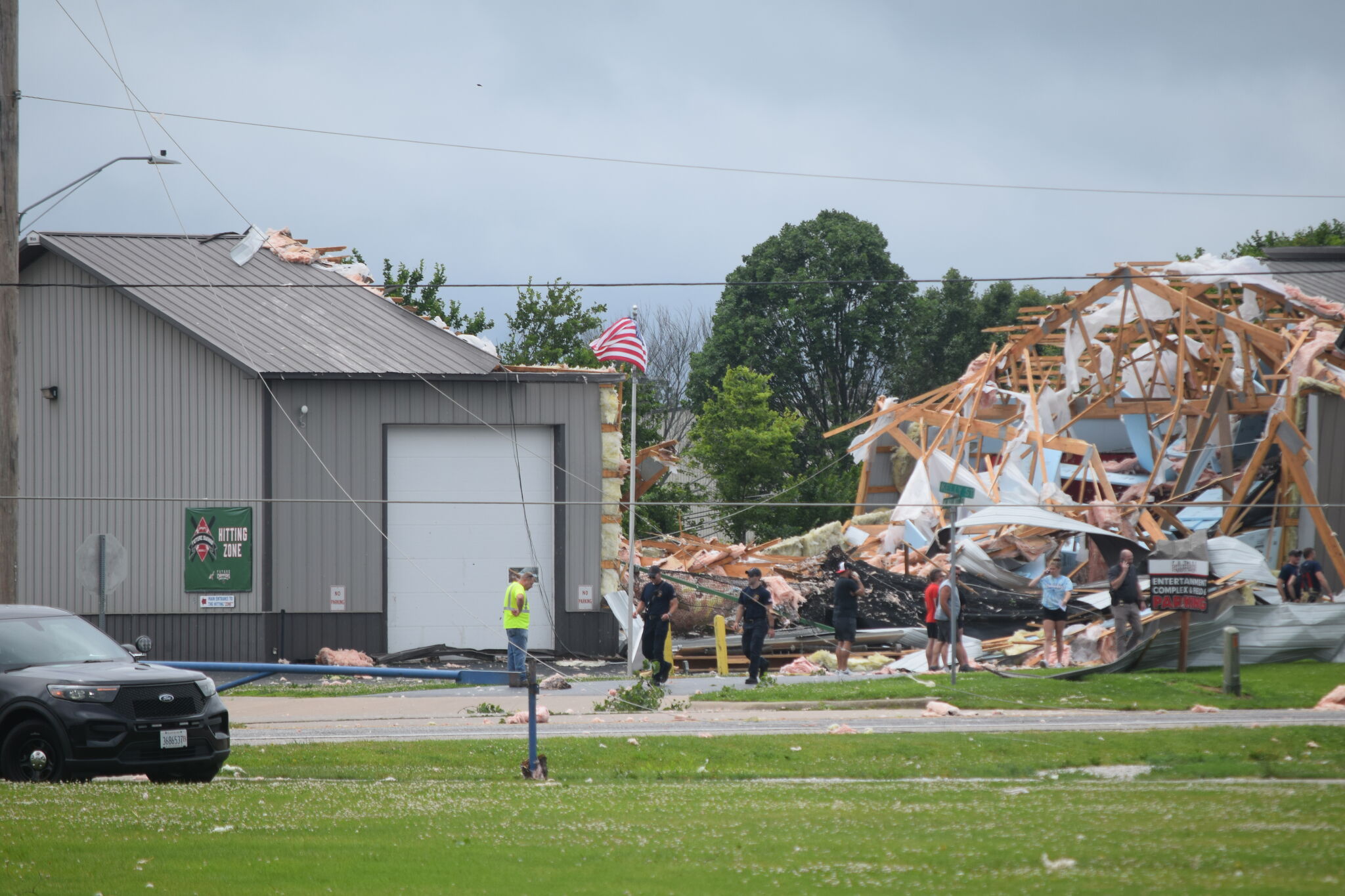 Tornado impacts Jacksonville, Illinois, outages reported