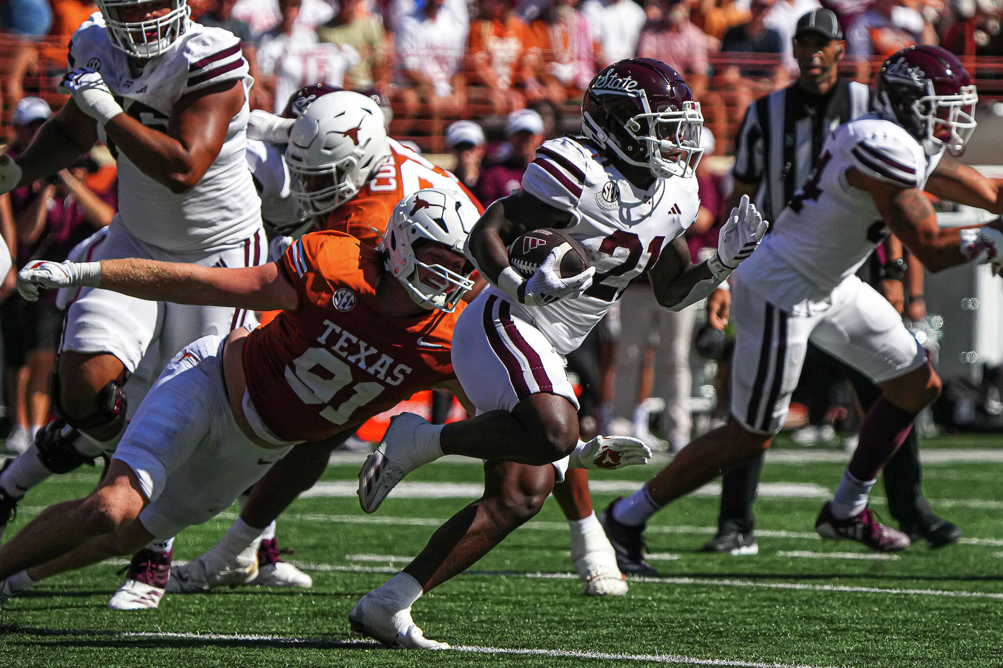 Texas vs Mississippi State: Beat writer joins Longhorn Confidential
