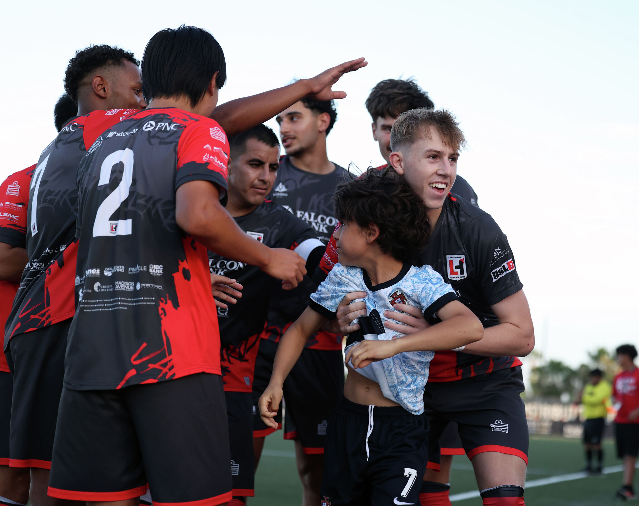 Meza nets hat trick, Knutson lifts crowd in Laredo's dominant win