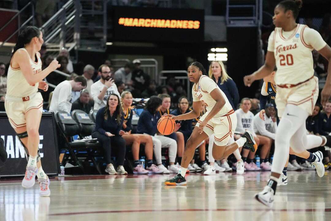 Madison Booker named SEC player of the year for Texas basketball