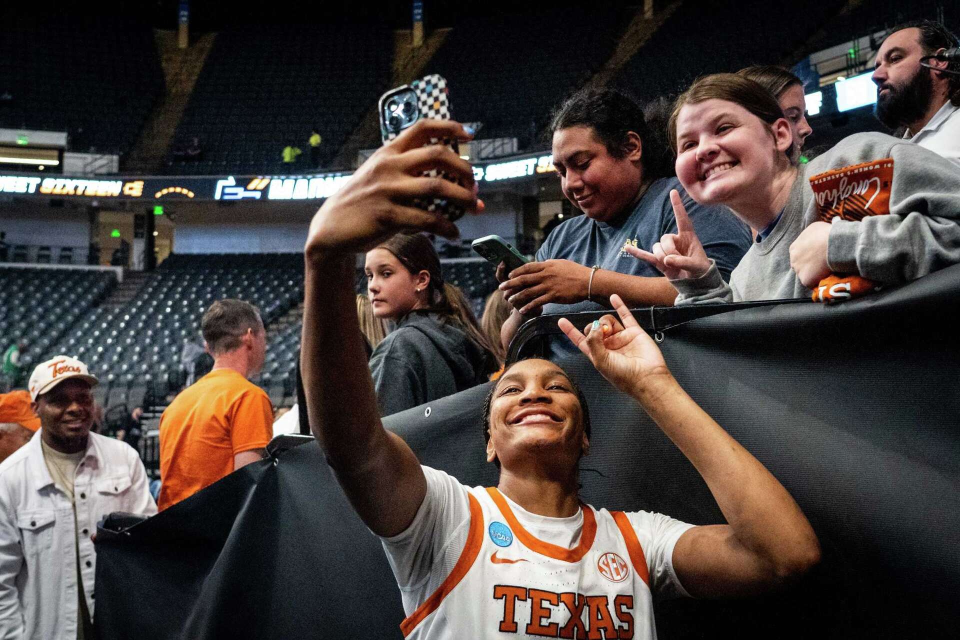 Texas basketball star Madison Booker wins gold with USA Basketball
