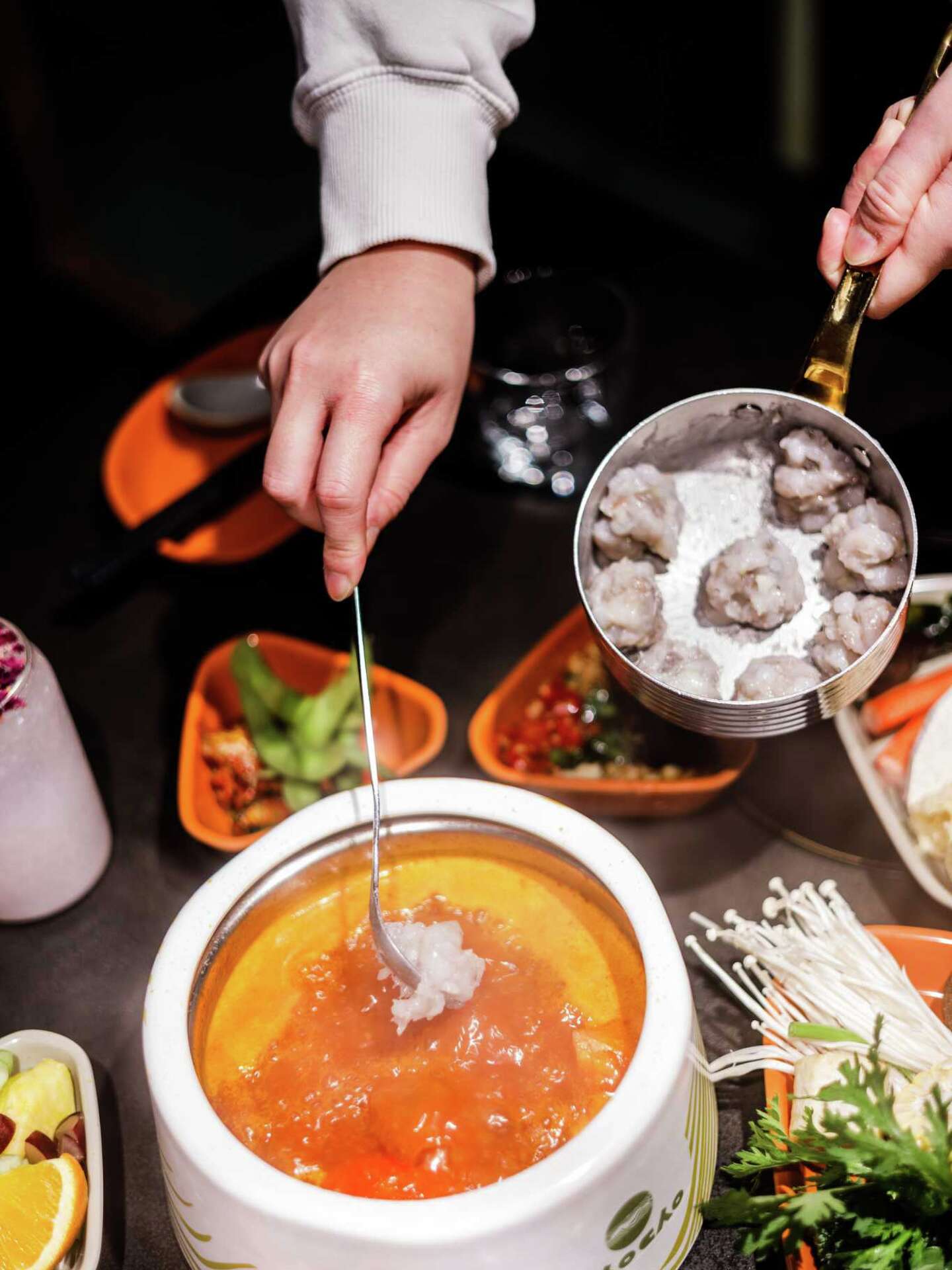 Chocho Hot Pot opens first U.S. all-you-can-eat spot in Katy