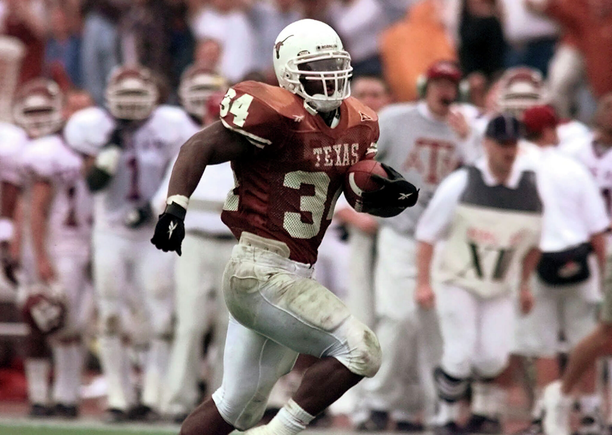 Texas Longhorn legend Ricky Williams urges Greg Abbott to veto THC ban