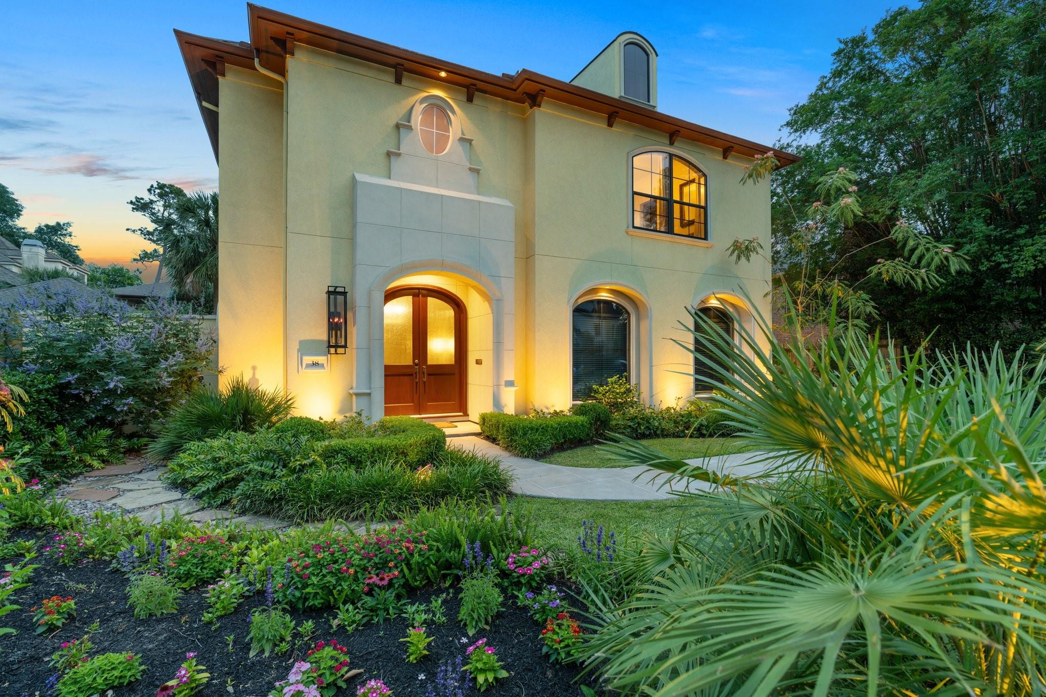 Houston meteorologist Frank Billingsley selling his home for $1.52M