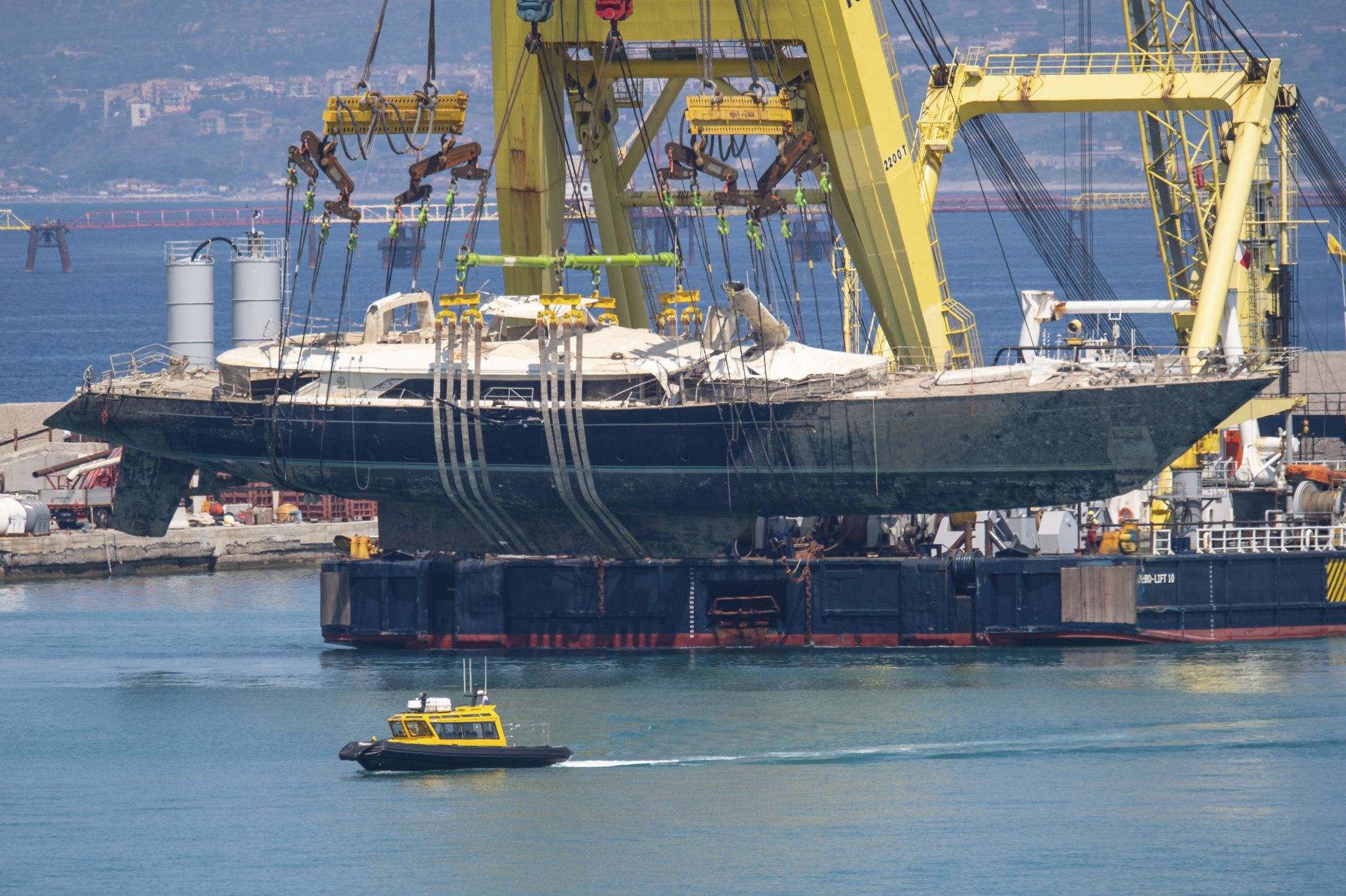 The recovered Bayesian superyacht completes its final journey to a ... The recovered Bayesian superyacht completes its final journey to a ...