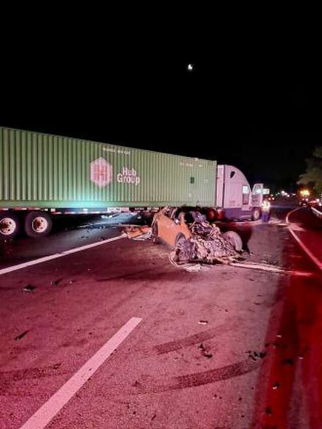 Man killed in wrong-way I-87 crash in Rockland County