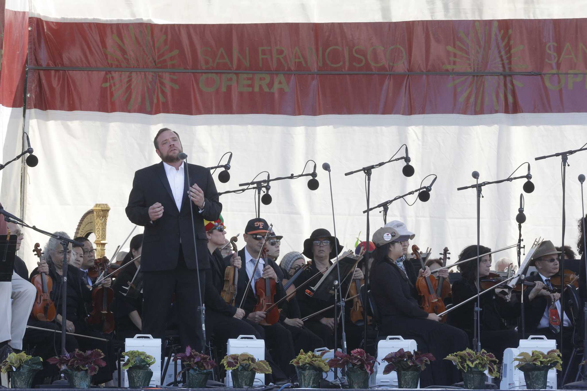 Baritone Brian Mulligan on coming out with S.F. Opera in style, song