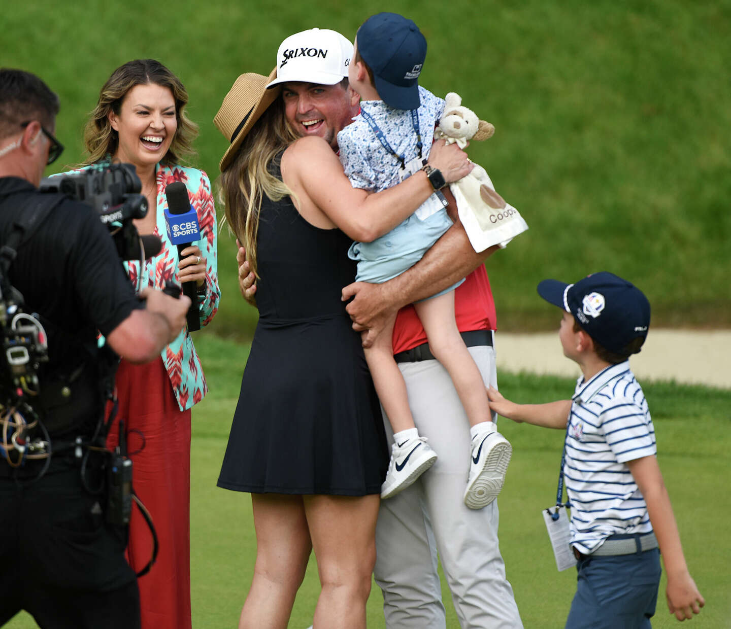Keegan Bradley birdies final hole to win Travelers Championship