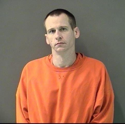 Police: Man uses one-word note to rob banks