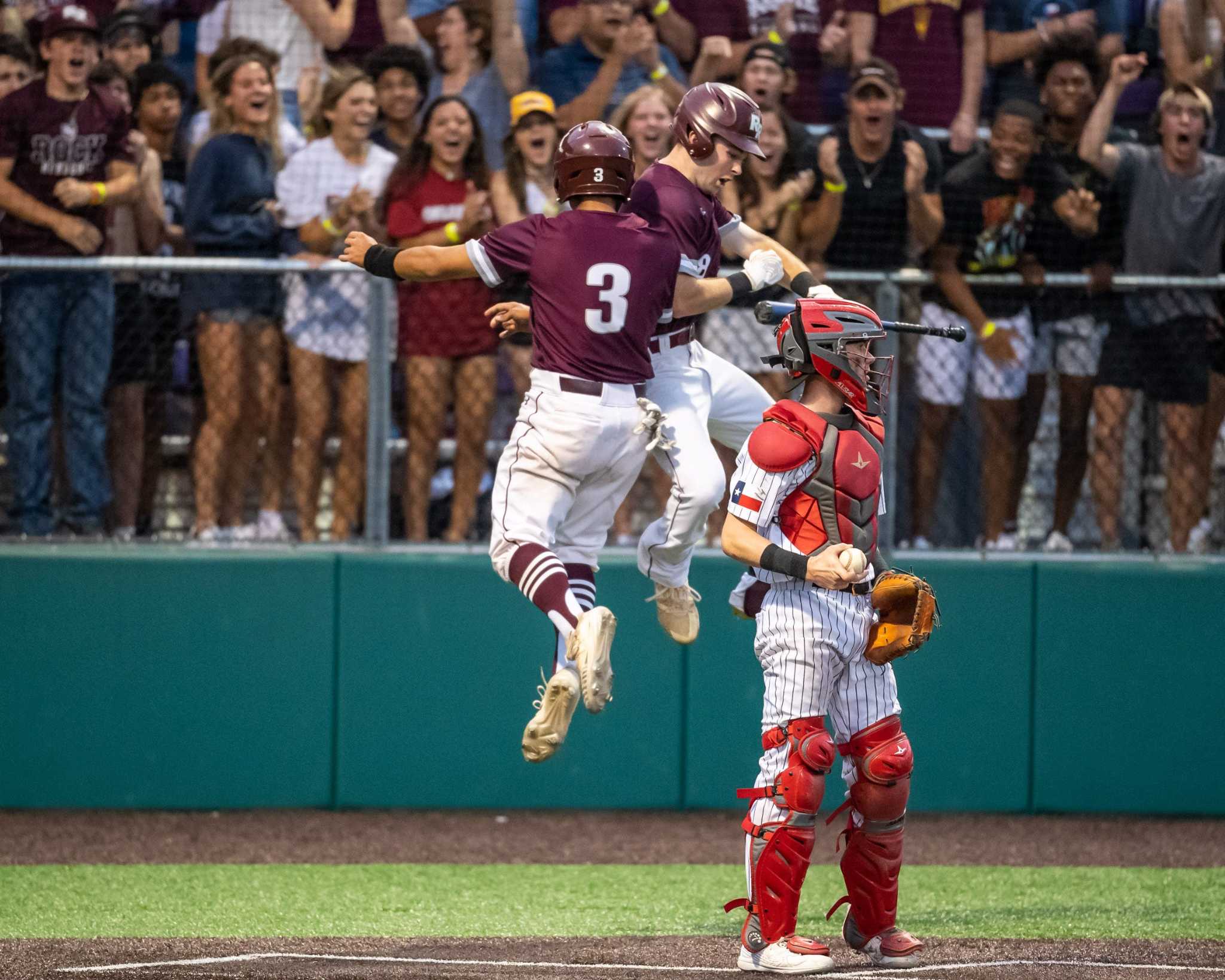 Round Rock baseball completes sweep of Lake Travis