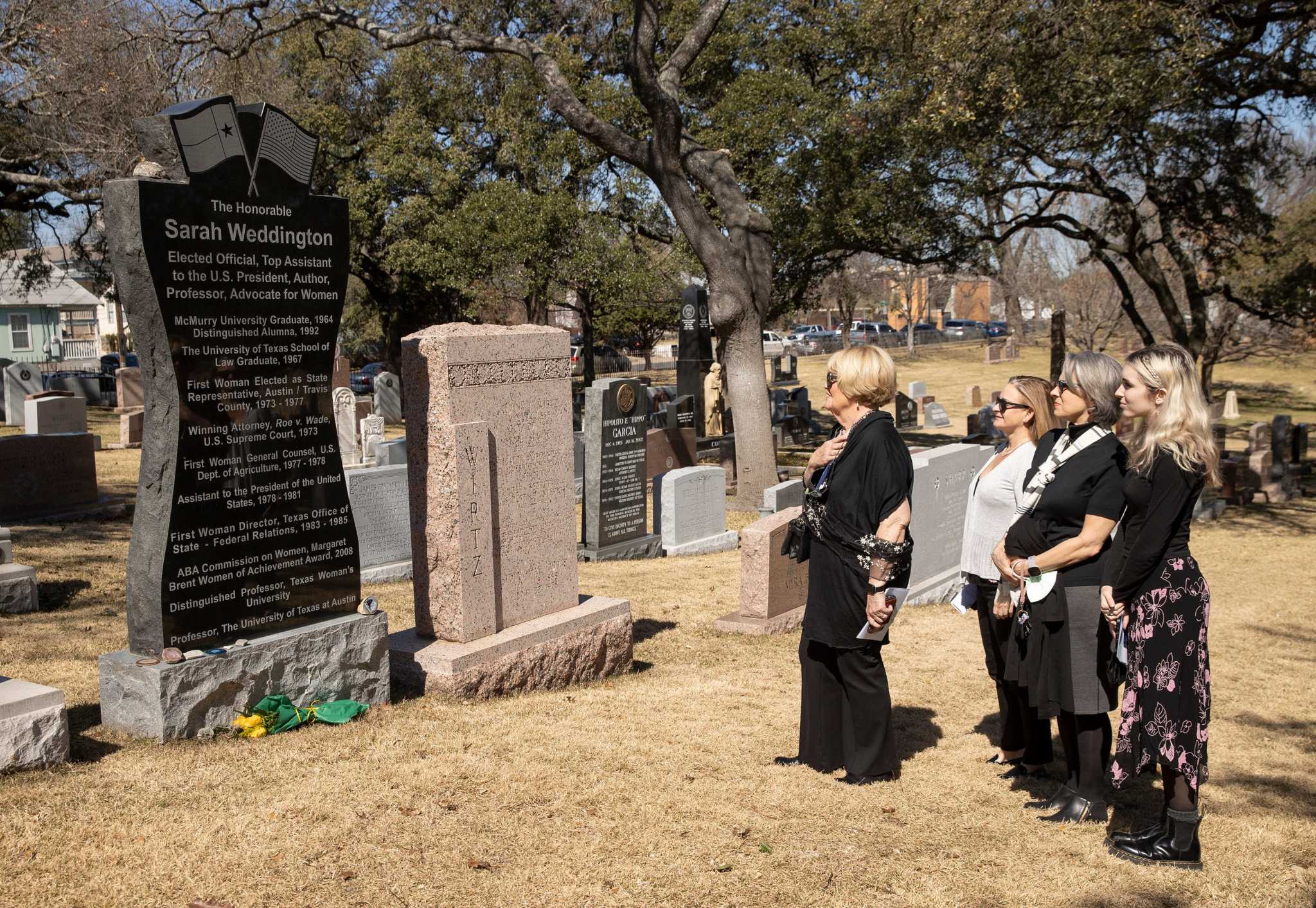 Roe v Wade lawyer Sarah Weddington buried in Texas State Cemetery