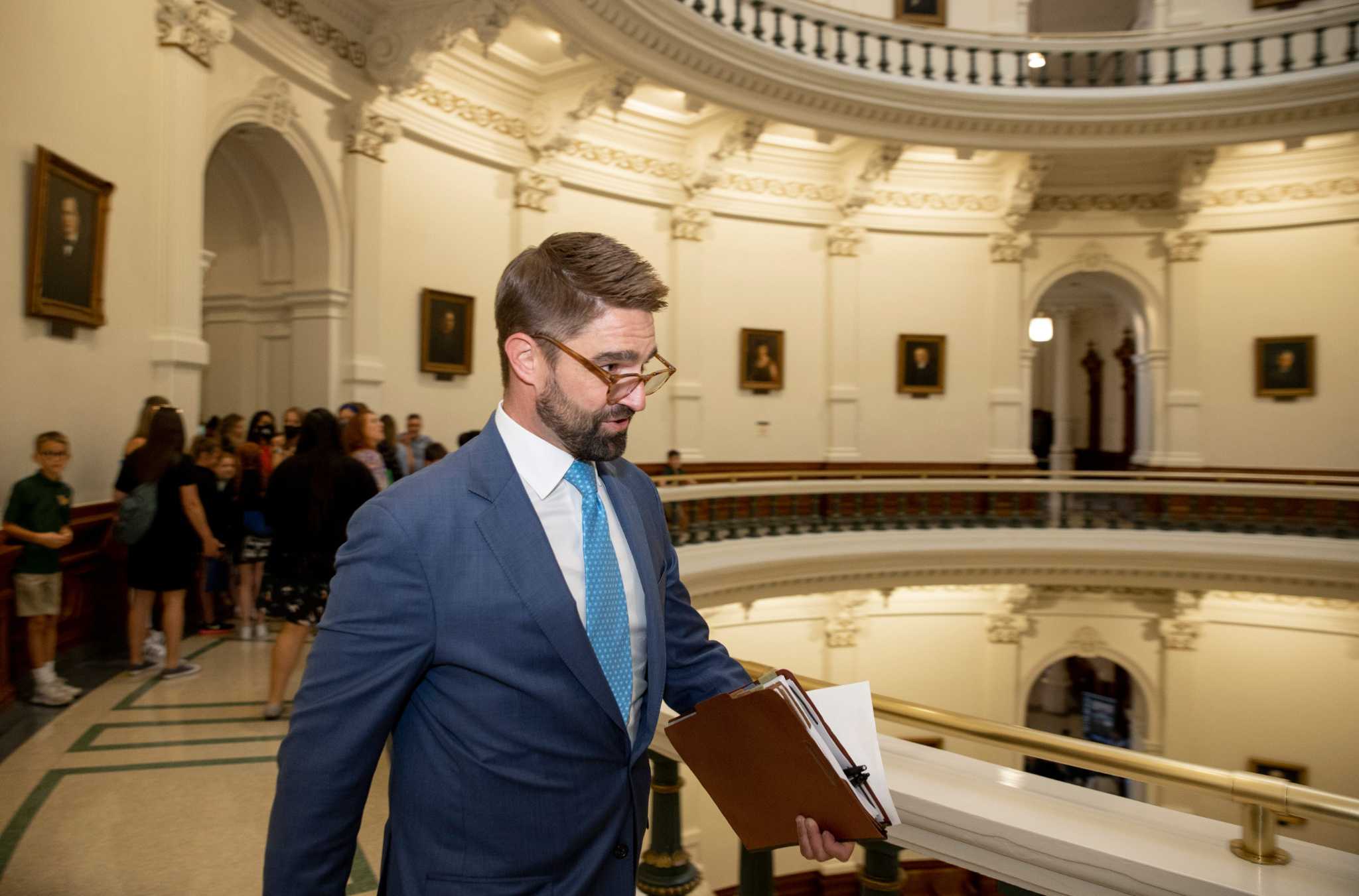 Rep. Jeff Leach served with defamation lawsuit in the middle of Texas ...