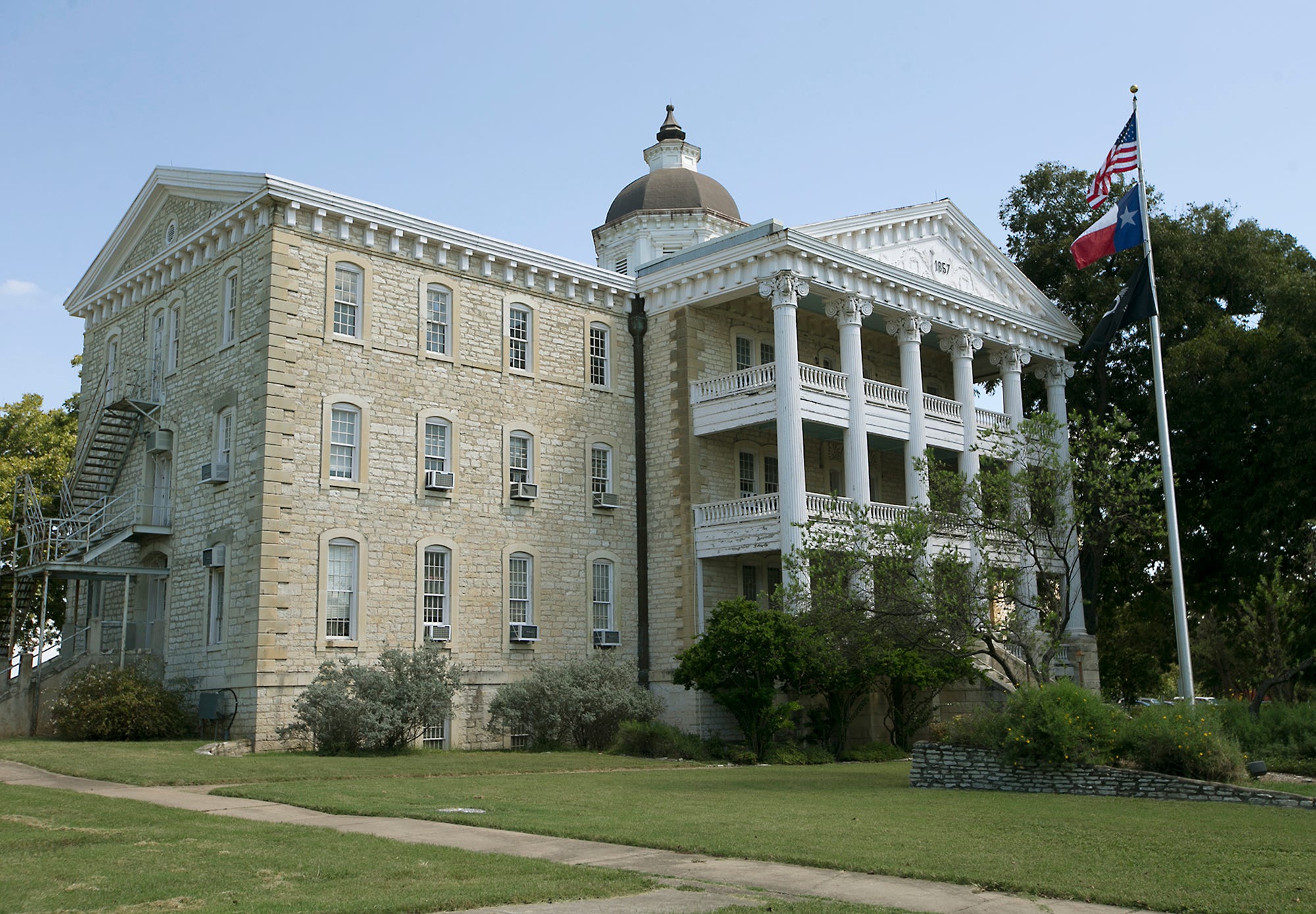 UT Hogg Foundation preserving Austin State Hospital mental health records
