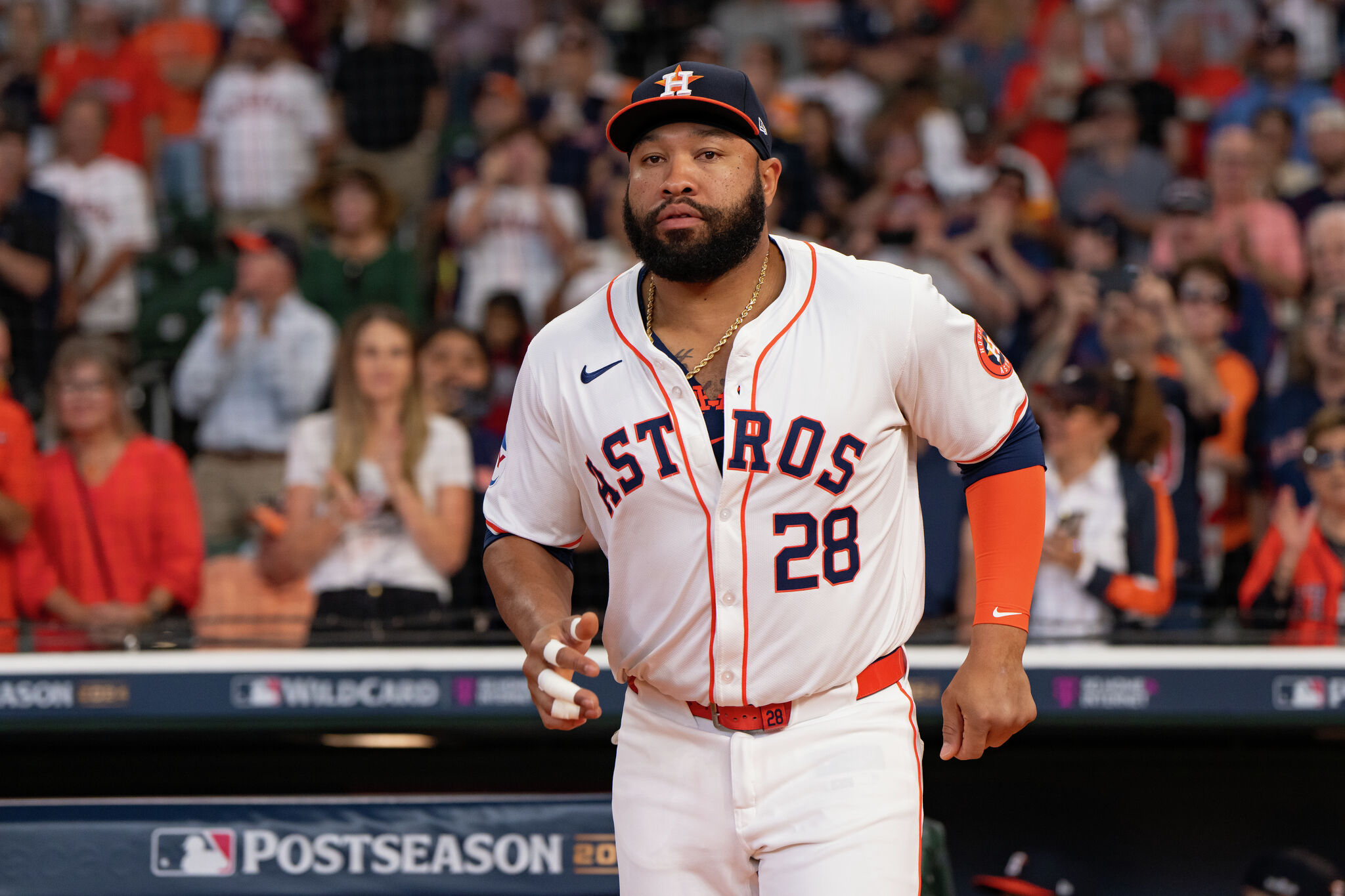 Why the Astros’ left-handed bat problem isn’t going away