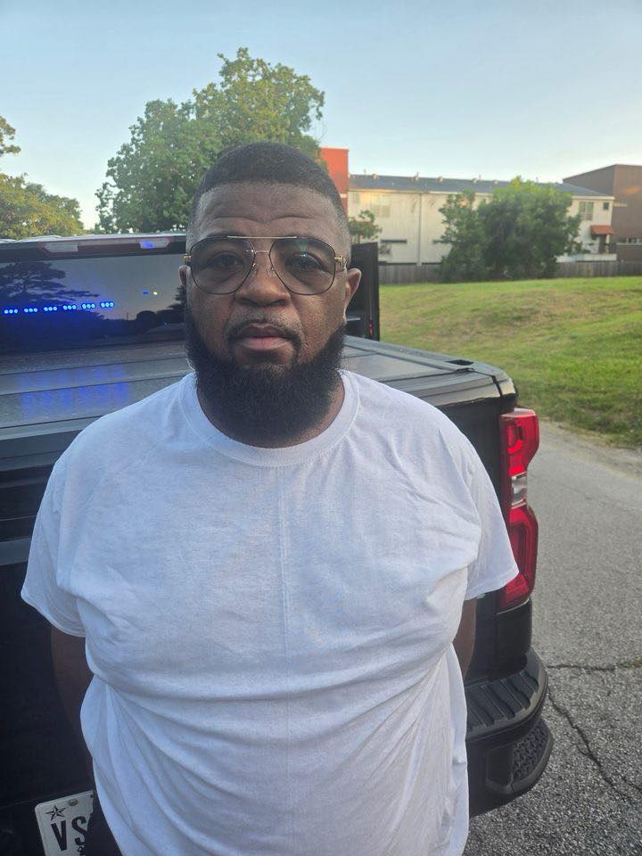 Suspect arrested on murder warrant for Delaware Street shooting