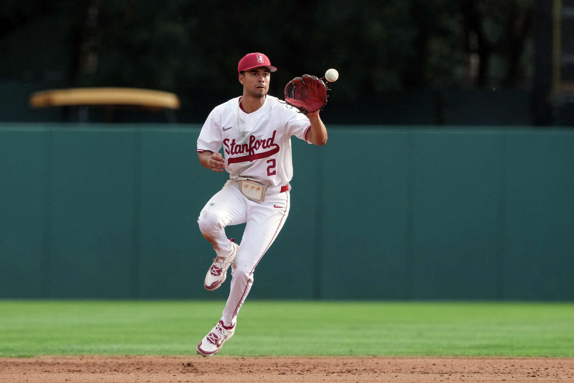 Texas baseball, Jim Schlossnagle land Stanford transfer Temo Becerra