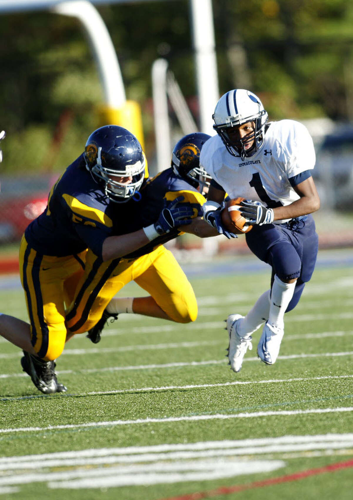 Notre Dame, Immaculate football battling for first win of season