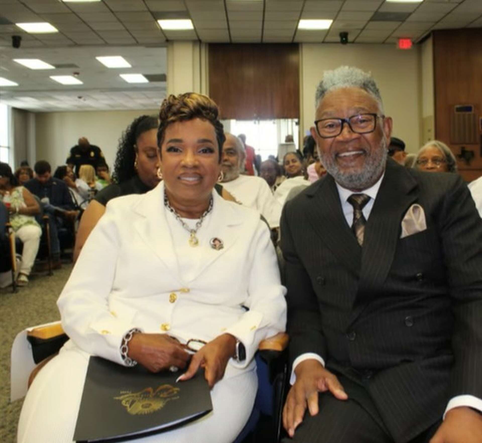 Charlotte Moses becomes Port Arthur mayor, vows to unite city