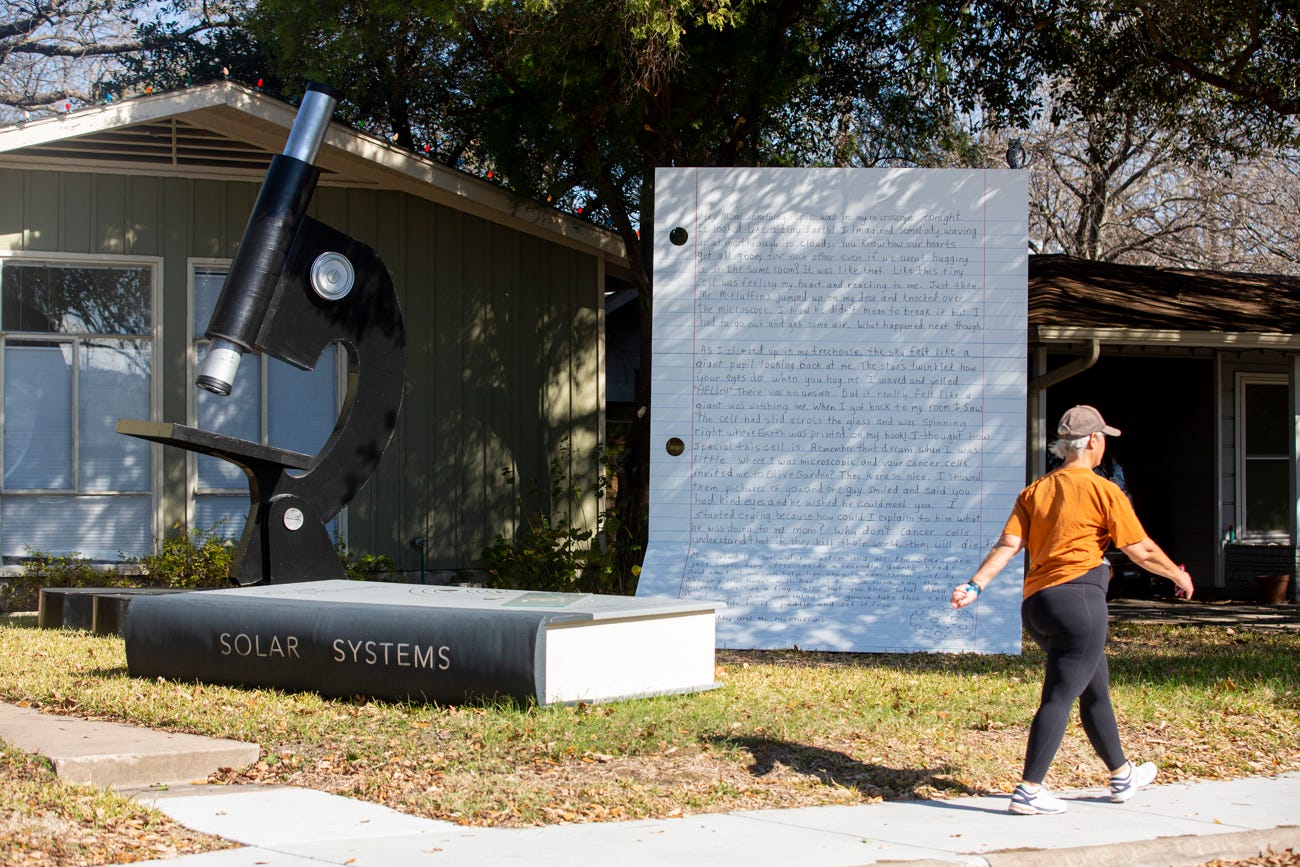 Giant Letter art installation returns to Northeast Austin front yard