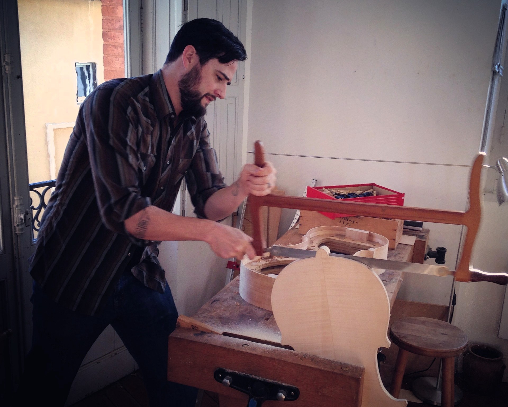 Jacoby Fine Violins to open in Alton with expert violin services