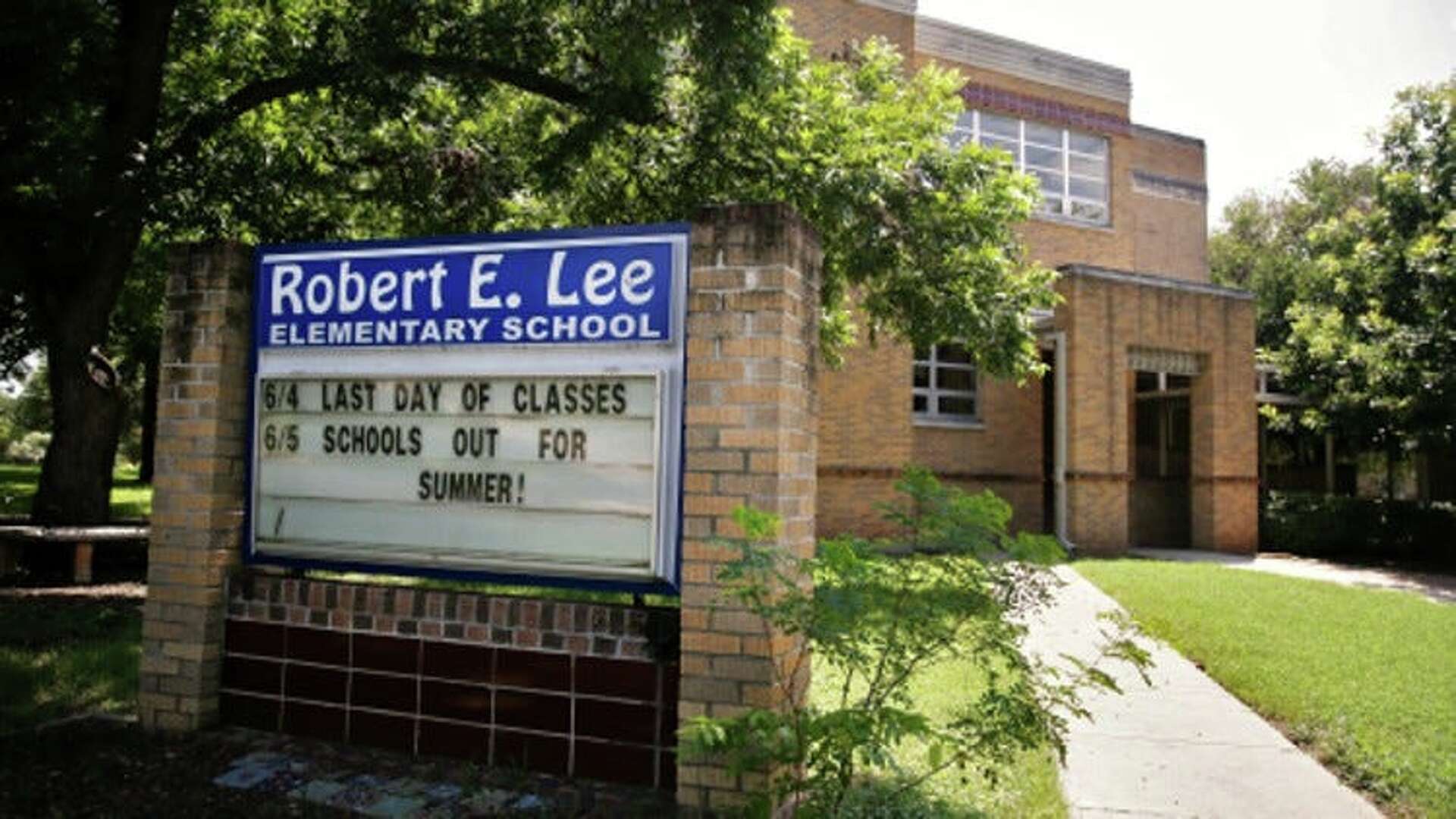 robert e lee elementary