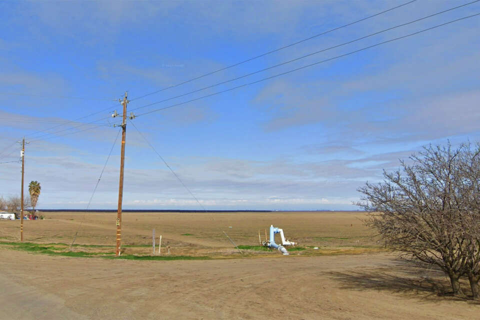 Dried-up California farmland to become world-record solar site