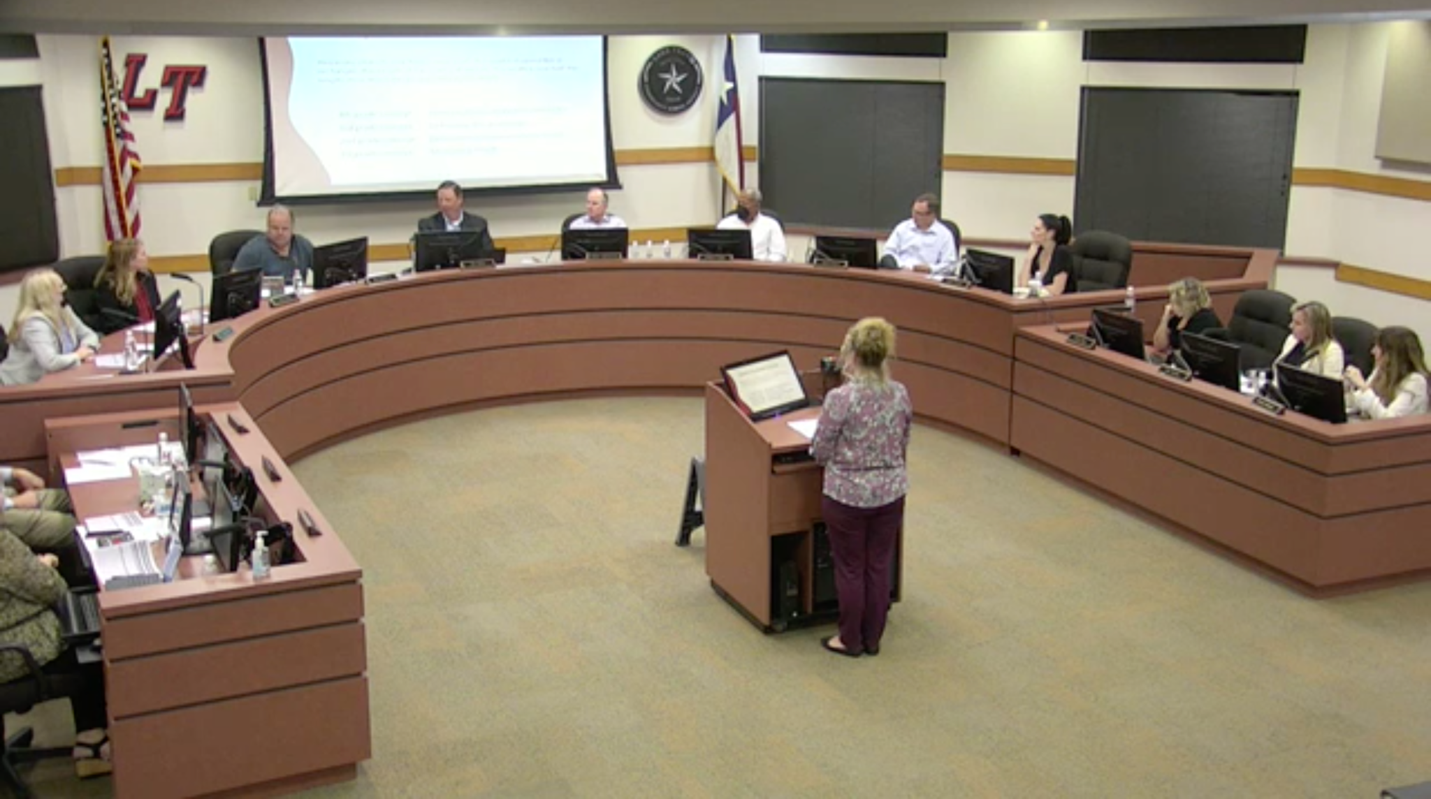 Lake Travis school board talks tutoring for pandemic learning loss