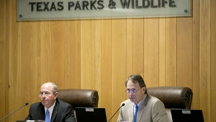 Texas deer breeders challenge ruling on state’s disease regulations
