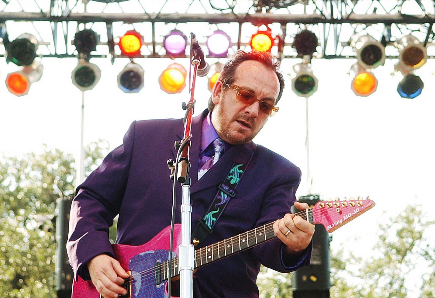 Elvis Costello to headline benefit concert at ACL Live in Austin
