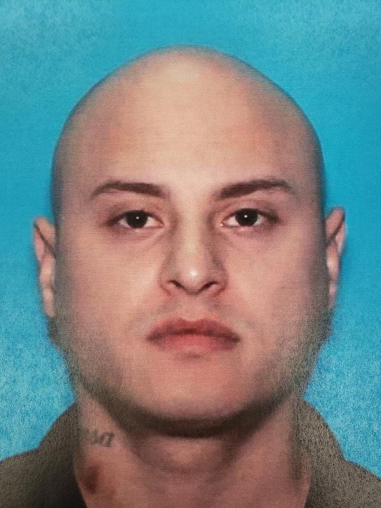 FBI seeking public's help finding Laredo man