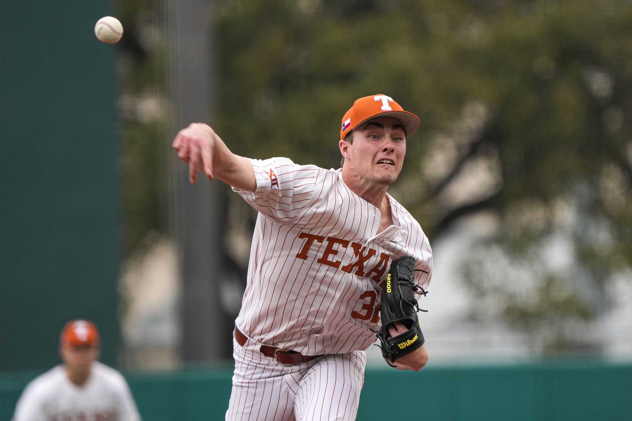 Texas changes its pitching rotation ahead of Baylor baseball series