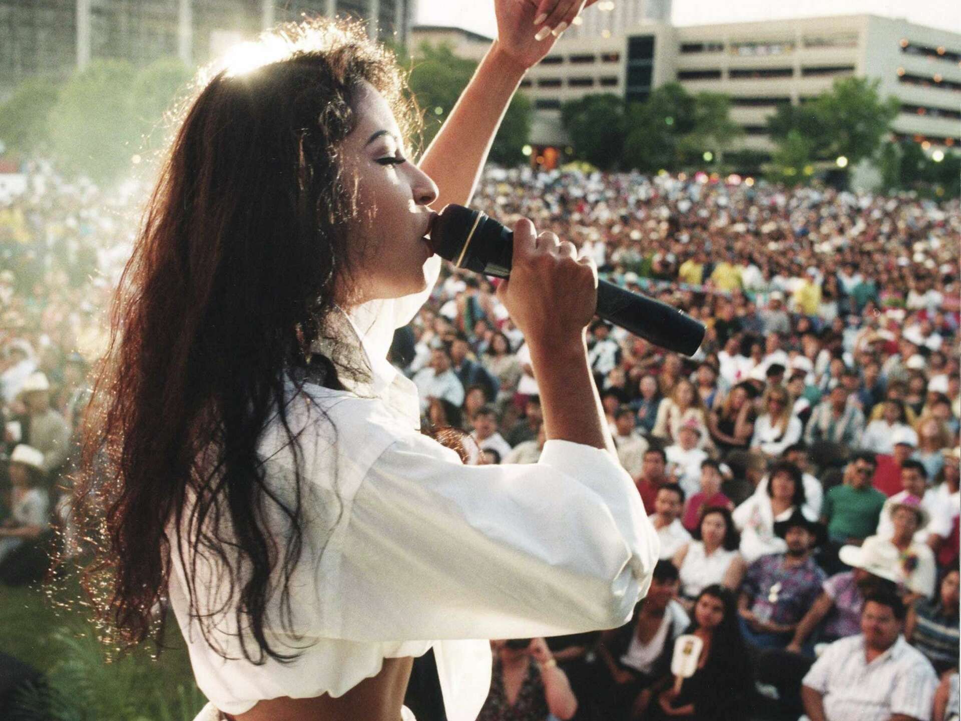 5 obscure facts about Selena Quintanilla, the Queen of Tejano Music