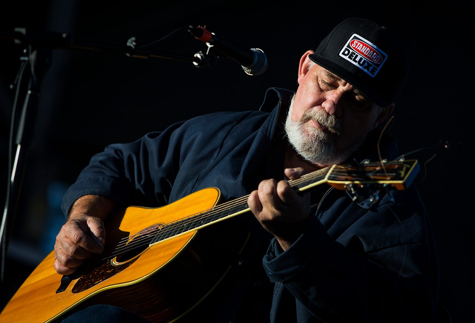 Austin singer-songwriter, Jon Dee Graham, dead at 67