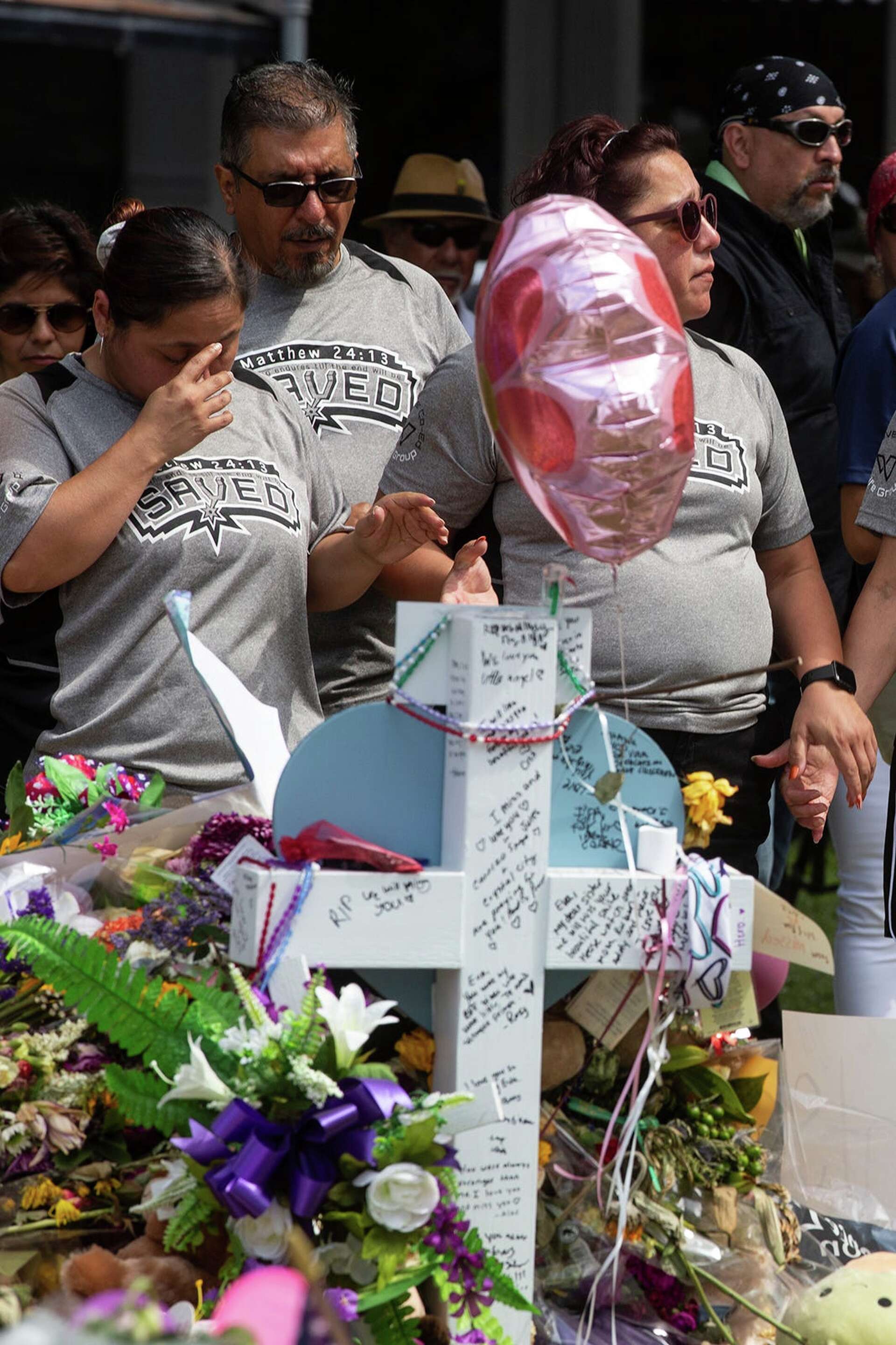 74 minutes, 8 seconds: Inside the police response to the Uvalde shooting